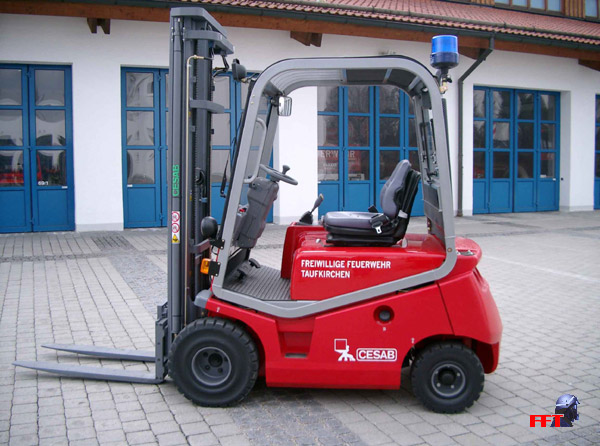 Fahrzeuge – Freiwillige Feuerwehr Taufkirchen